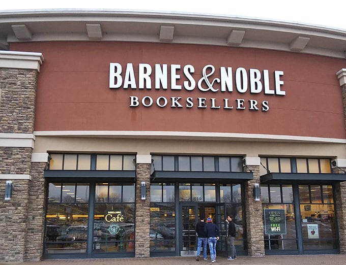 Barnes & Noble offers literary refuge&mdash;where Cape Girardeau residents find worlds between pages and conversations over coffee.