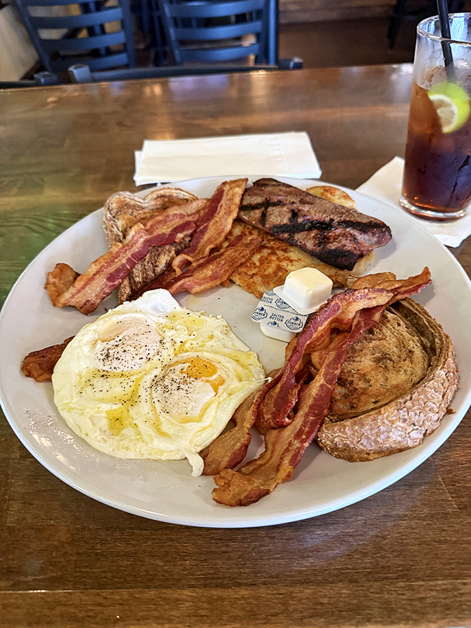 Breakfast that doesn't mess around &ndash; eggs, bacon, toast, and all the fixings that prove the Irish know exactly how to start the day right.