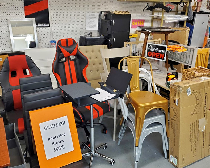 The "no sitting" sign perfectly captures flea market philosophy &ndash; keep moving, keep browsing, there's always another treasure around the corner.