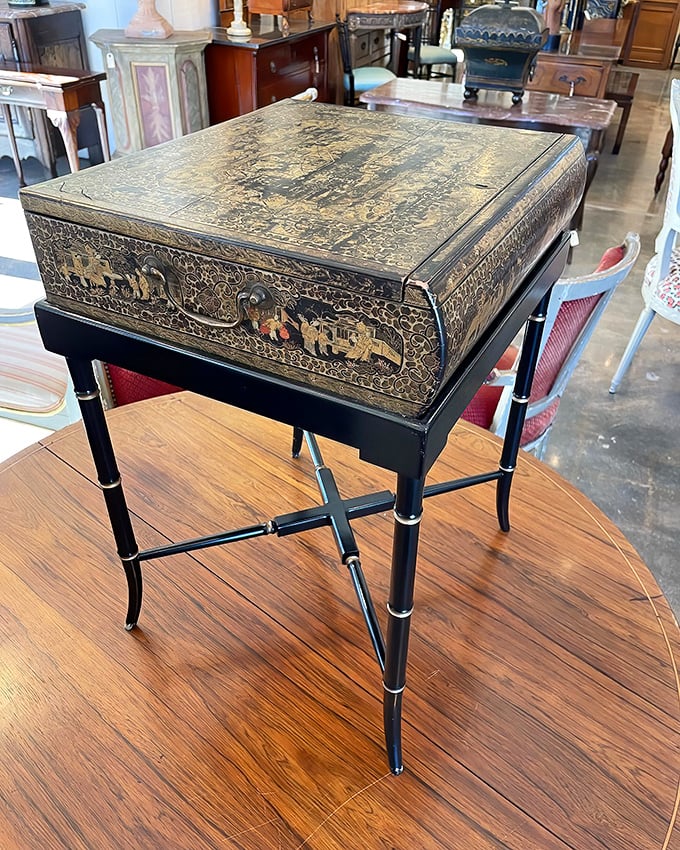 This Chinese traveling chest probably has more frequent flier miles than most of us, despite being made centuries before airlines existed. 