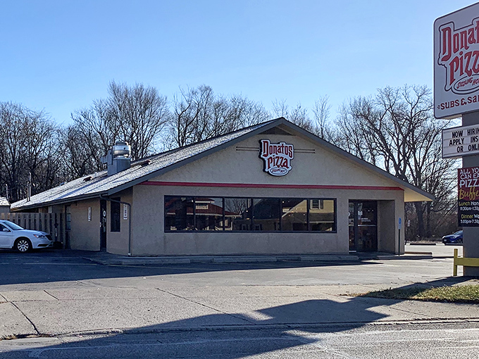 Another pizza outpost in a town that clearly takes its pies seriously, because good communities deserve multiple cheese-covered options.