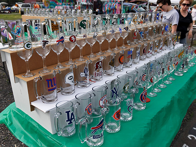 Sports fans rejoice! These team-branded glasses let you toast your victories (or drown your sorrows) while proudly displaying your allegiance.