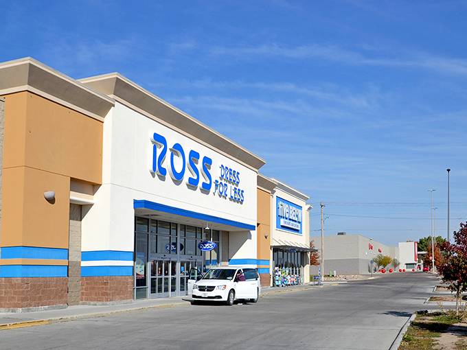 Strip mall shopping might not be glamorous, but Ross and AT&T prove that practical retail therapy is alive in Nebraska.