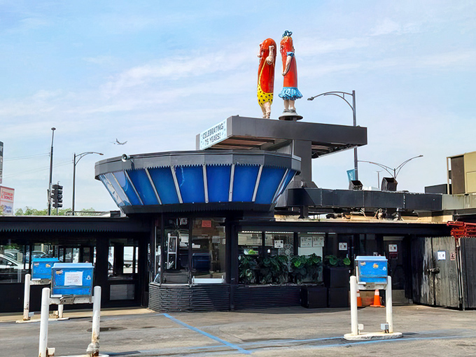 The UFO-like structure topped with those famous wiener mascots isn't just a building&mdash;it's a Chicago landmark that happens to serve incredible food.