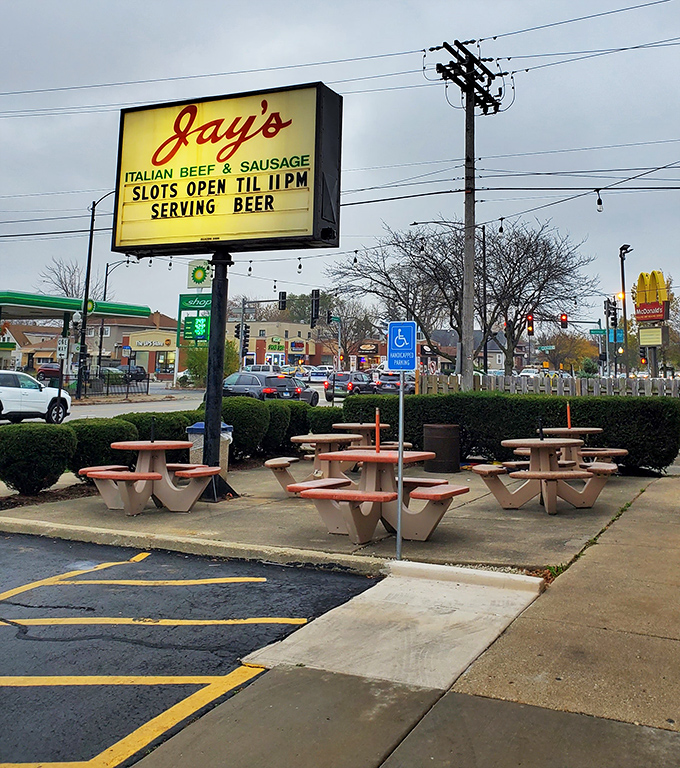 The outdoor sign and picnic tables announce to the world: "Serious sandwich business happens here," rain or shine, summer or Chicago winter.