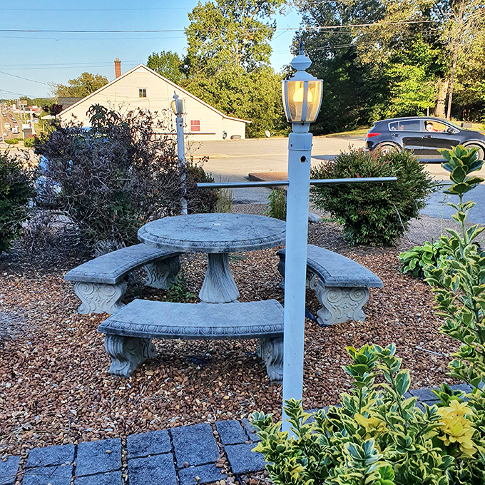 After a meal that tests the limits of your belt, this charming outdoor seating area offers a moment of quiet reflection&mdash;and room for dessert.