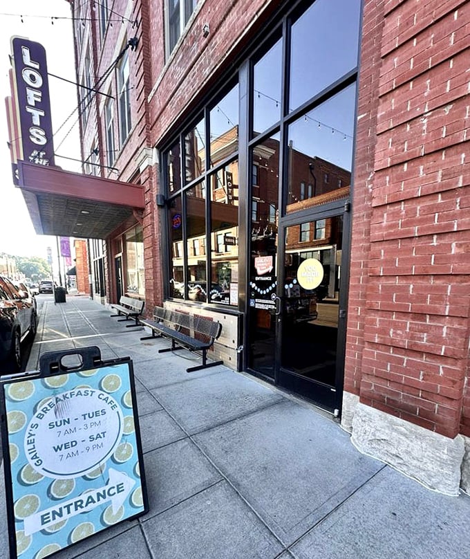The storefront welcomes you with big windows and sidewalk charm, promising downtown Springfield breakfast done absolutely right inside those doors.