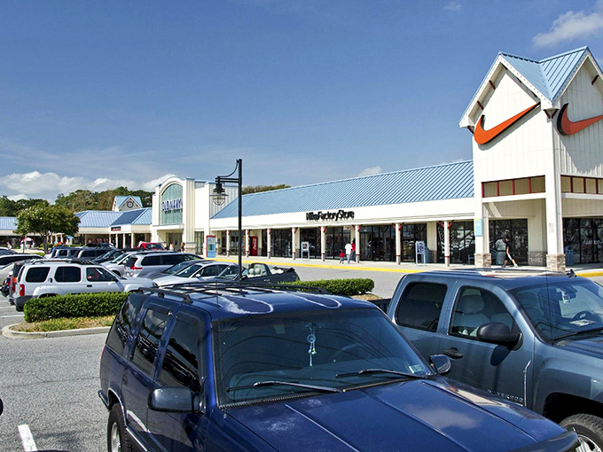 Full parking lots on sunny days prove that everyone appreciates combining beautiful weather with excellent deals on premium brands.