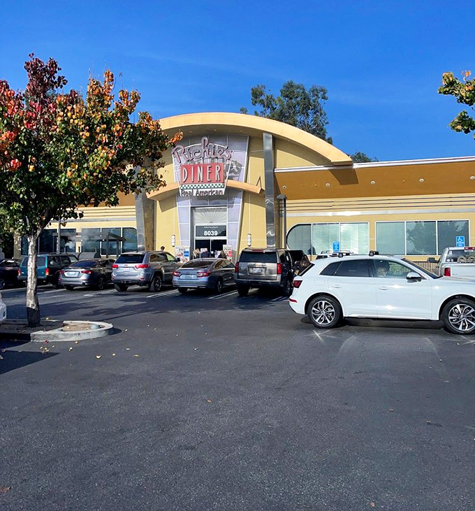 Under California's perfect blue skies, Richie's distinctive silhouette promises a dining experience that stands out from the chain restaurant crowd.