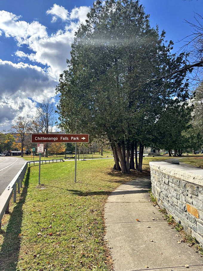 The unassuming entrance sign: New York's equivalent of "nothing to see here" before revealing one of its most spectacular natural treasures.