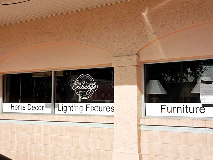 The storefront windows clearly announce what treasures await inside – no treasure map required.