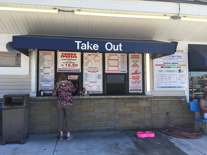 The no-nonsense takeout window&mdash;where locals know to grab their seafood treasures when beach picnics call.