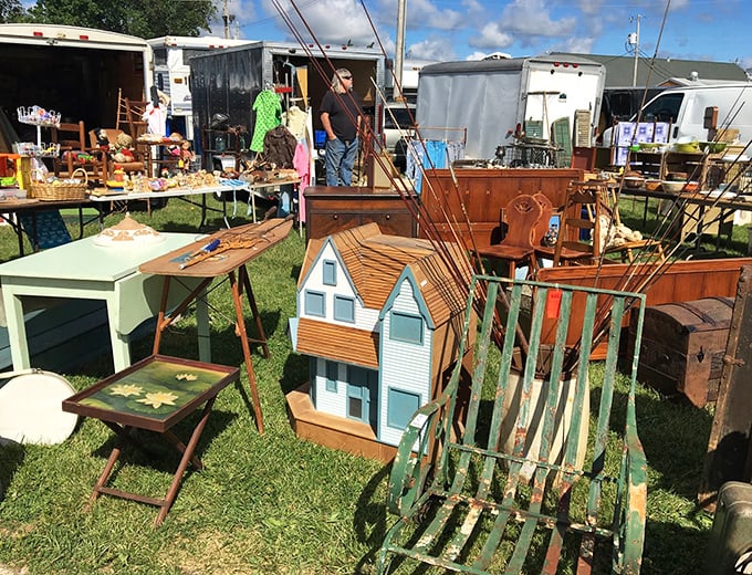 Dollhouses, garden tools, and childhood memories await new homes. One person's attic clearout becomes another's conversation piece in this treasure-filled marketplace.