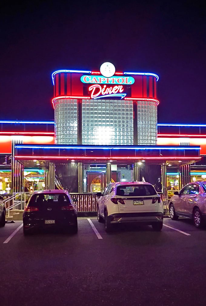 At night, Capitol Diner transforms into a neon-lit wonderland. Edward Hopper would've added this scene to his portfolio without hesitation.