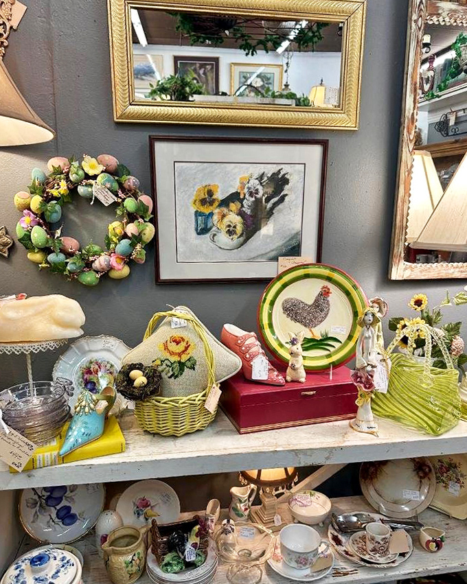 Easter meets farmhouse chic in this charming display. That chicken plate is exactly what your dining table didn't know it needed until now.