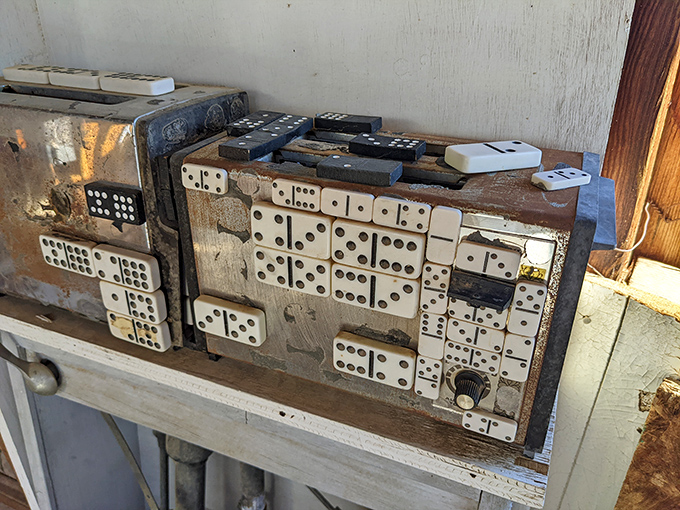 A domino-encrusted box sits like a desert fortune teller, ready to predict your future &ndash; as long as your question involves the number six.