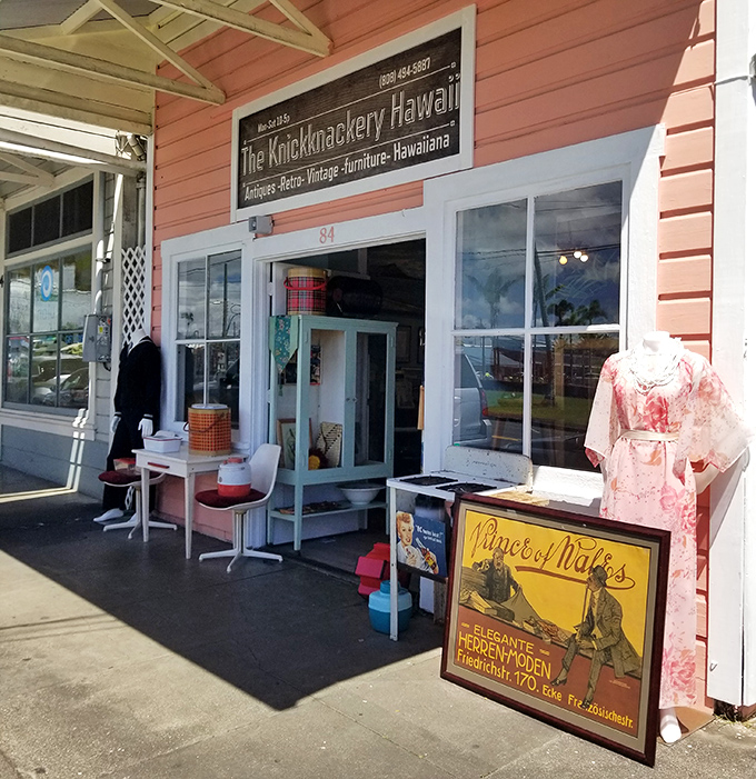 The pink storefront that promises adventure. The Knickknackery's entrance is like the wardrobe to Narnia, except instead of a witch, you'll find vintage aloha shirts.