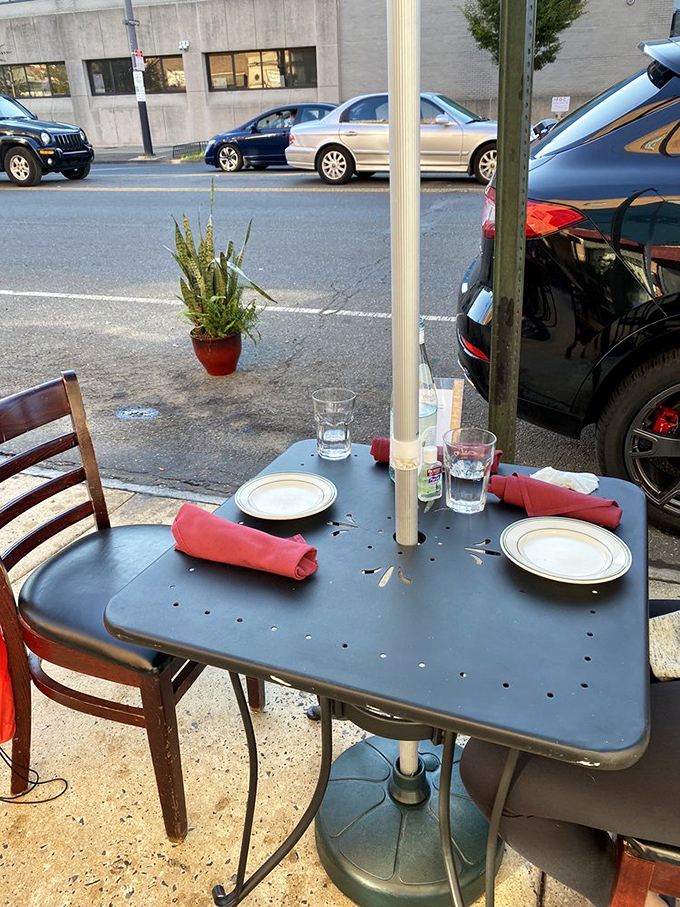 Sidewalk dining that transforms a Philadelphia street into a little corner of Italy, complete with the perfect people-watching perch.