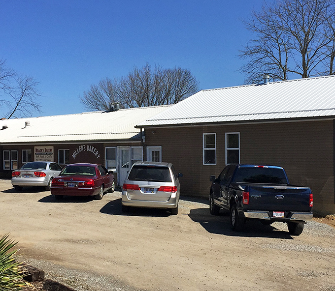 The parking area&mdash;where pilgrims of good taste leave their vehicles before embarking on a journey of culinary delight. Your diet doesn't stand a chance.