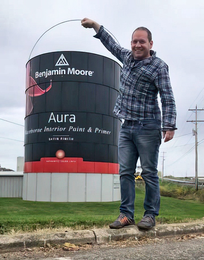 "Just a man and his paint can." The forced perspective shot every visitor attempts&mdash;pretending to hold what might be Pennsylvania's most colorful giant.