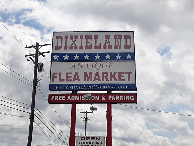 The iconic sign promises free admission and parking&mdash;two magic words that make treasure hunting all the sweeter in Waterford Township.