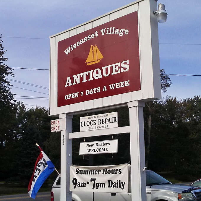 The sign promises seven days of treasure hunting&mdash;your wallet wishes they'd chosen fewer days per week.