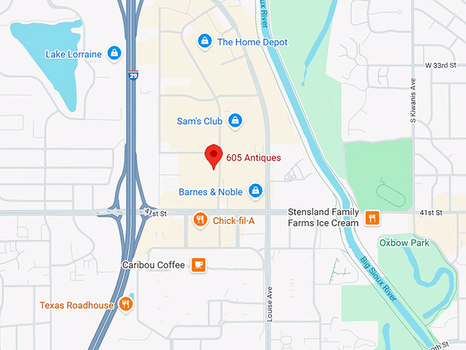 16. 605 antiques map