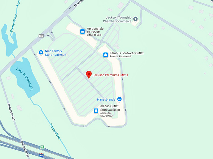 16. jackson premium outlets map