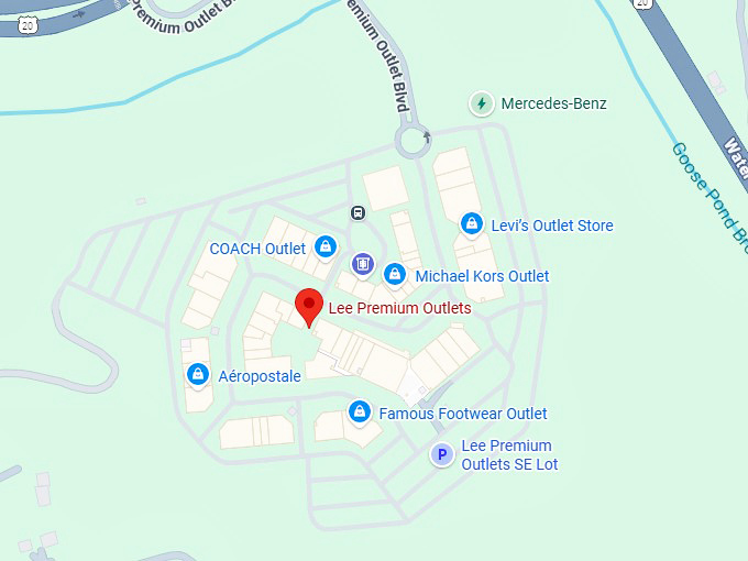 16. lee premium outlets map