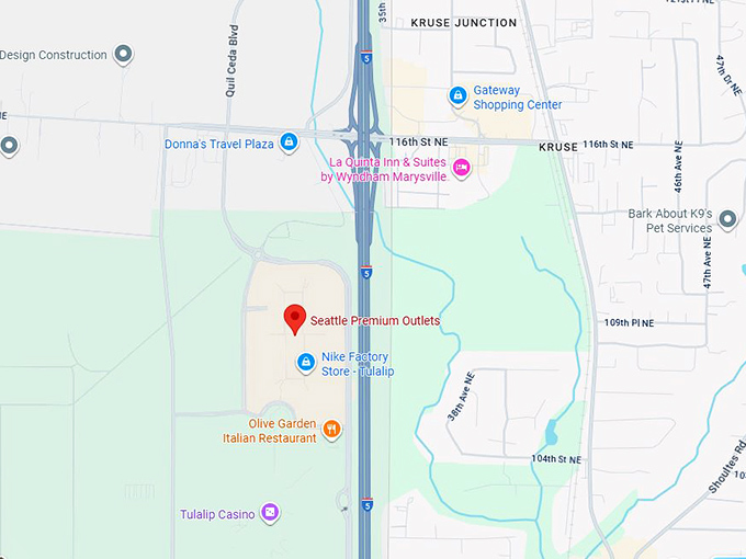 16. seattle premium outlets map