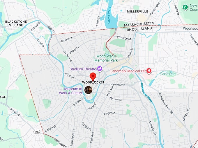 16. woonsocket, ri map