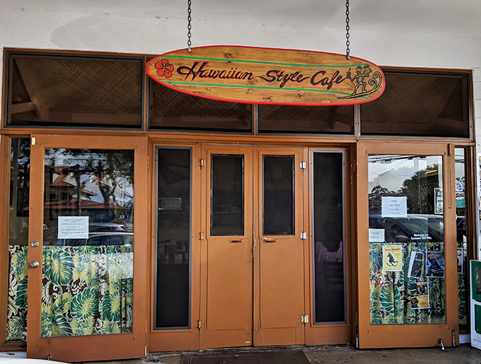 That surfboard sign says it all &ndash; Hawaiian Style Cafe doesn't just serve breakfast, it serves an island-sized adventure on a plate.