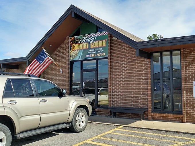 Holly's Country Cookin The American flag waves a hearty welcome outside this brick-faced temple of Southern comfort food.