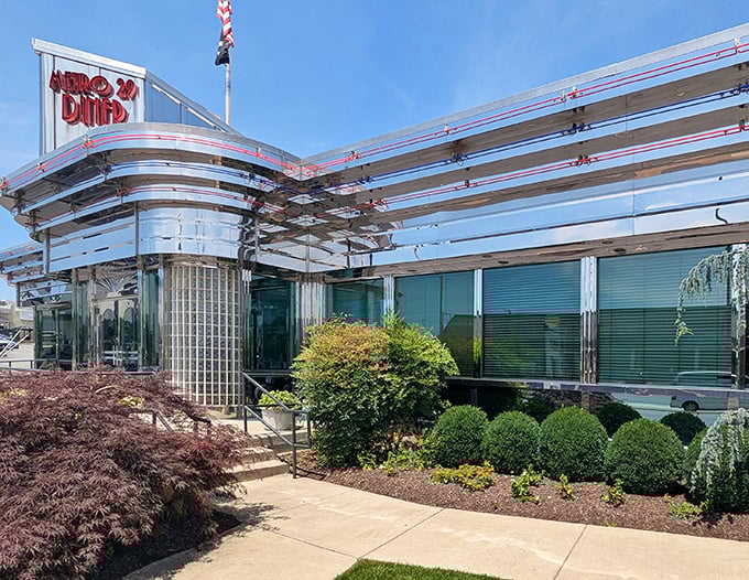 That gleaming chrome exterior isn't just for show - it promises breakfast dreams inside.