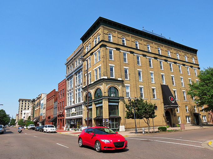 Historic downtown Paducah showcases beautiful brick buildings where your Social Security check stretches like taffy at a county fair.