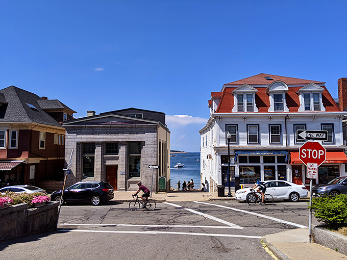 Rockport's harbor view feels like stepping into a painting where boats and buildings compete for who can be most photogenic.