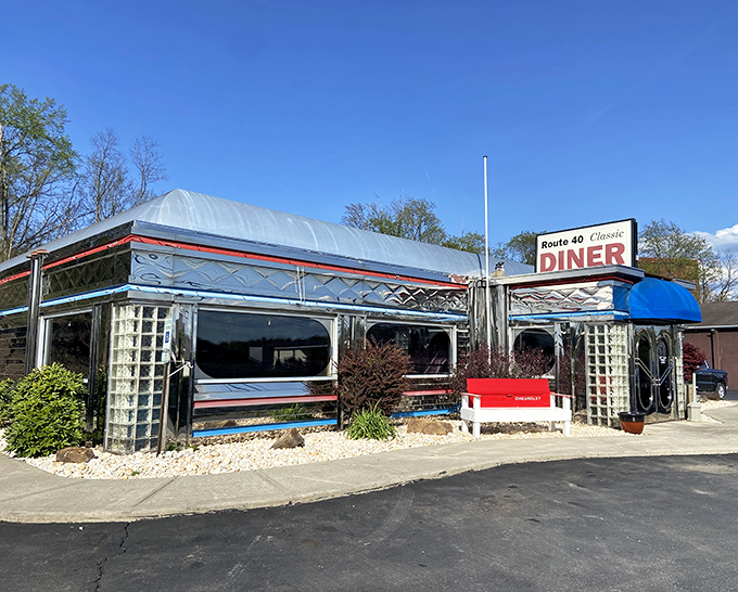 The gleaming stainless steel exterior of Route 40 Classic Diner shines like a time machine waiting to transport you back to the 1950s.