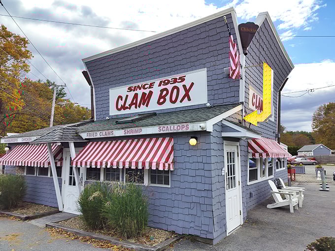The iconic Clam Box of Ipswich, shaped like its namesake container. Architectural whimsy meets seafood perfection under those charming red and white awnings.
