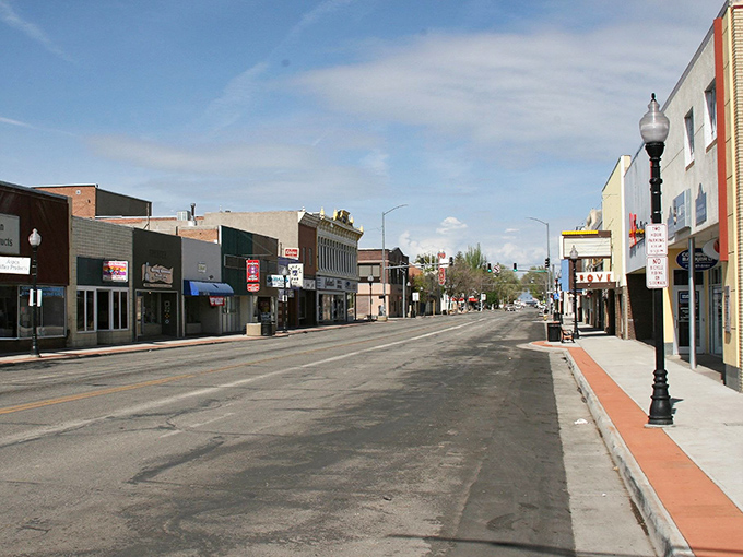 Main Street Alamosa offers that perfect blend of history and simplicity. Where your Social Security check stretches like taffy!