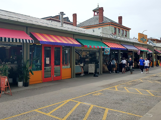 Step inside Findlay Market and join the parade of food enthusiasts. This isn't shopping&mdash;it's a social event with delicious souvenirs!
