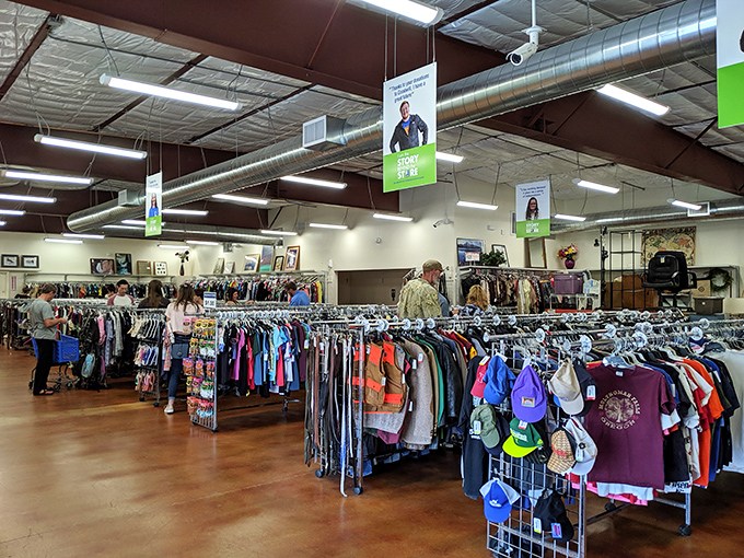 Where treasure-hunting becomes an Olympic sport! Rows of perfectly organized clothing await your next great discovery.