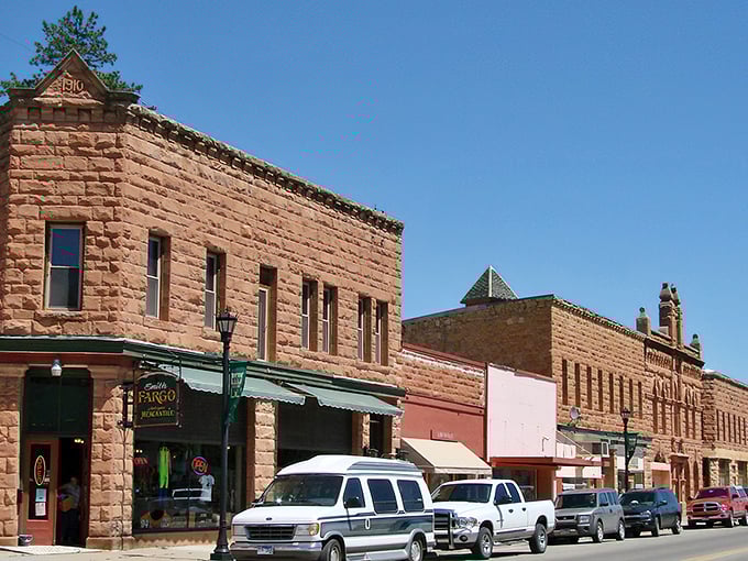 These historic sandstone storefronts have weathered decades while keeping their frontier elegance and welcoming small-town spirit intact. 