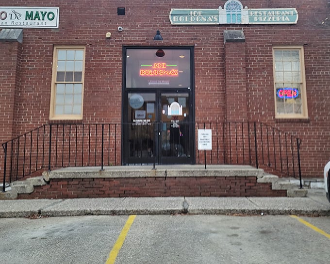 Step through these doors and enter pizza paradise &ndash; Joe Bologna's blends old-world charm with Kentucky hospitality.