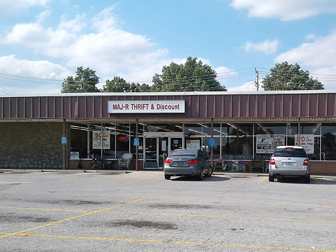 Maj-R Thrift's simple exterior is the Clark Kent disguise for a Superman of savings waiting inside.