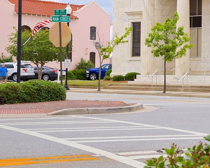 Where Main Street meets budget-friendly living. Tifton's pastel buildings and tree-lined streets create a picturesque setting for wallet-friendly shopping.