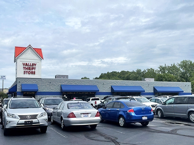 A busy parking lot tells the story - Valley Thrift's popularity isn't just about bargains, it's about the thrill of the hunt.