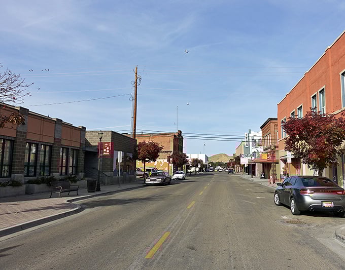 Weiser's charming main street offers small-town affordability with big-hearted appeal &ndash; no wonder Social Security goes further here!