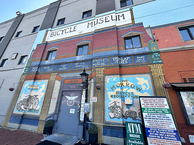 Bicycle Heaven's entrance might be the only place where "museum" and "ATM" share equal billing &ndash; culture and cash, the American way!