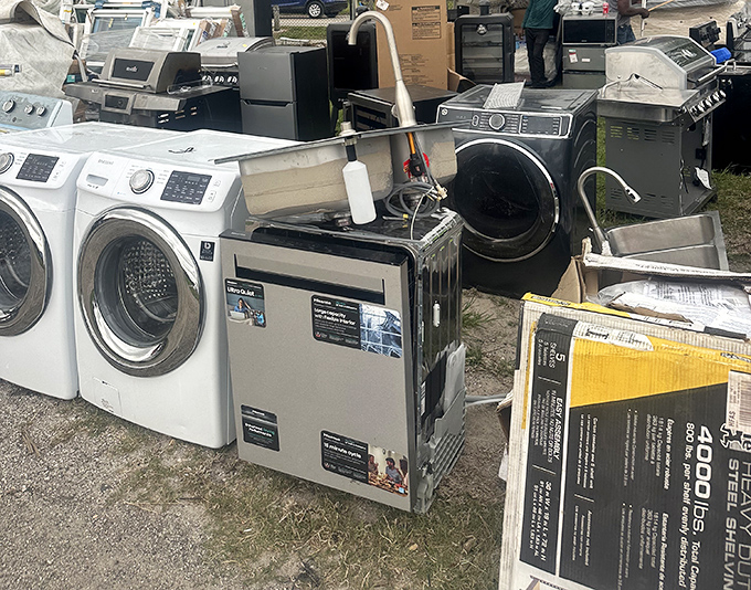 Brand new appliances at flea market prices&mdash;it's like finding a cheat code for adulting that actually works.