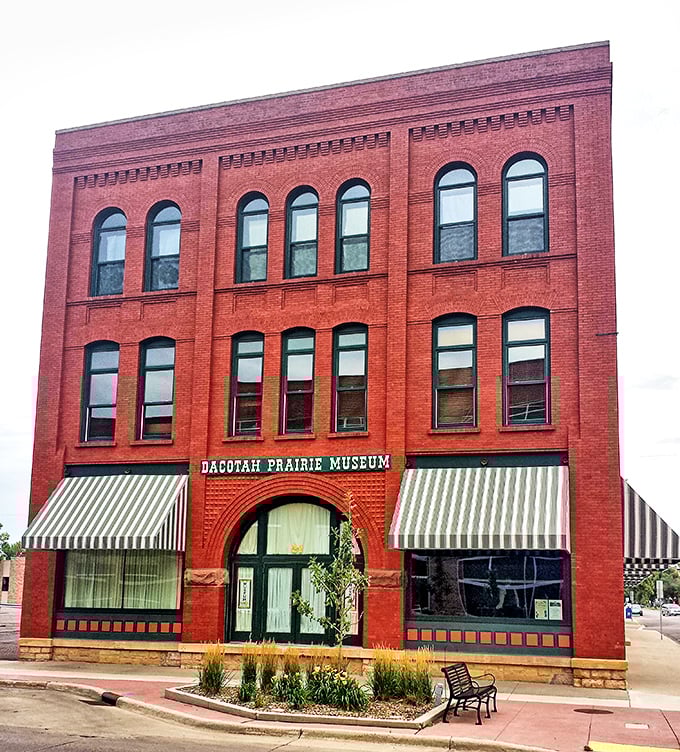 The Dacotah Prairie Museum's striking red fa&ccedil;ade invites visitors to explore the stories that shaped this corner of America.